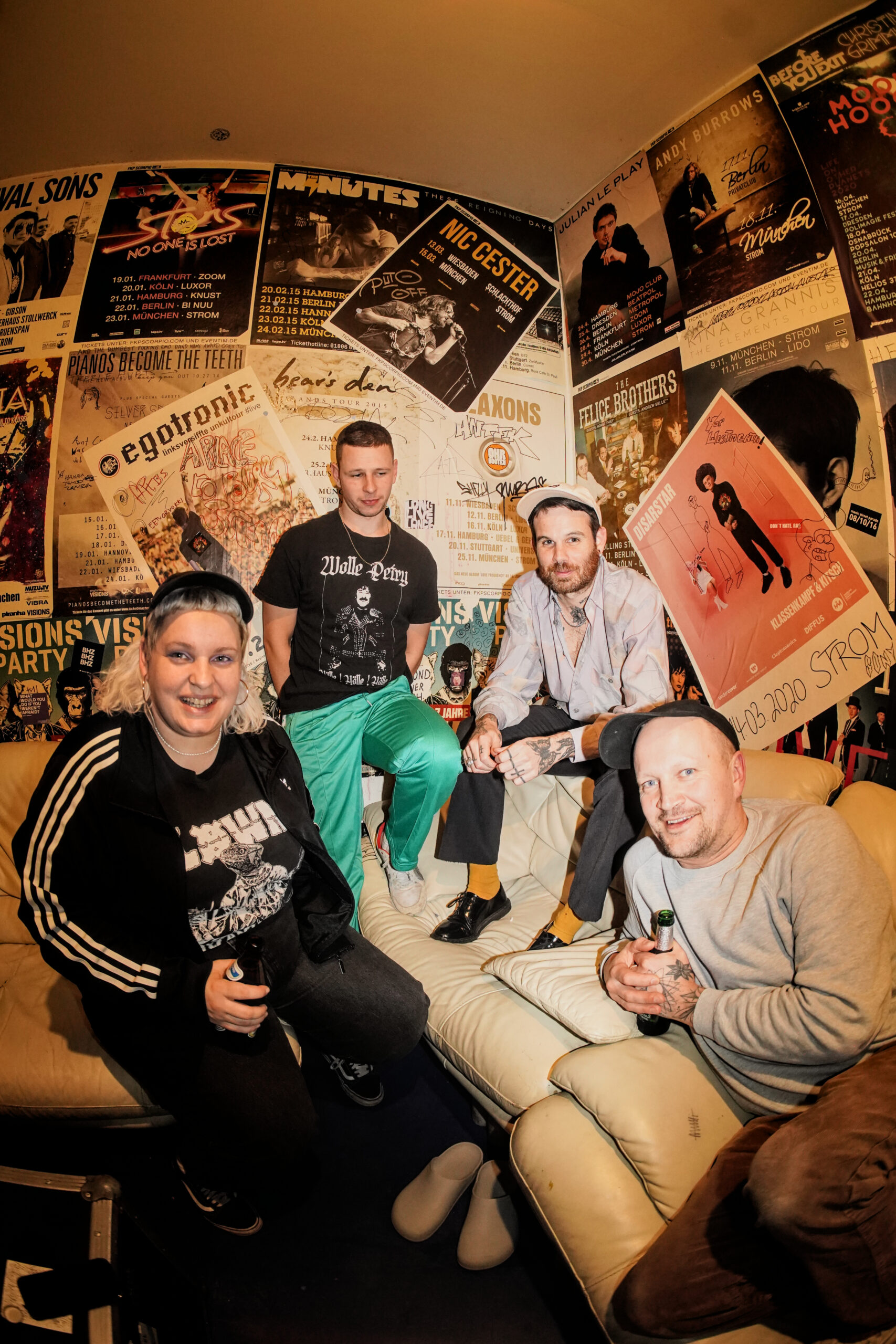 AKNE KID JOE – KNUST Hamburg